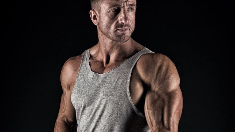 5 Best Exercises For Mid Delts With Cables - Sculpt Those Shoulders ...