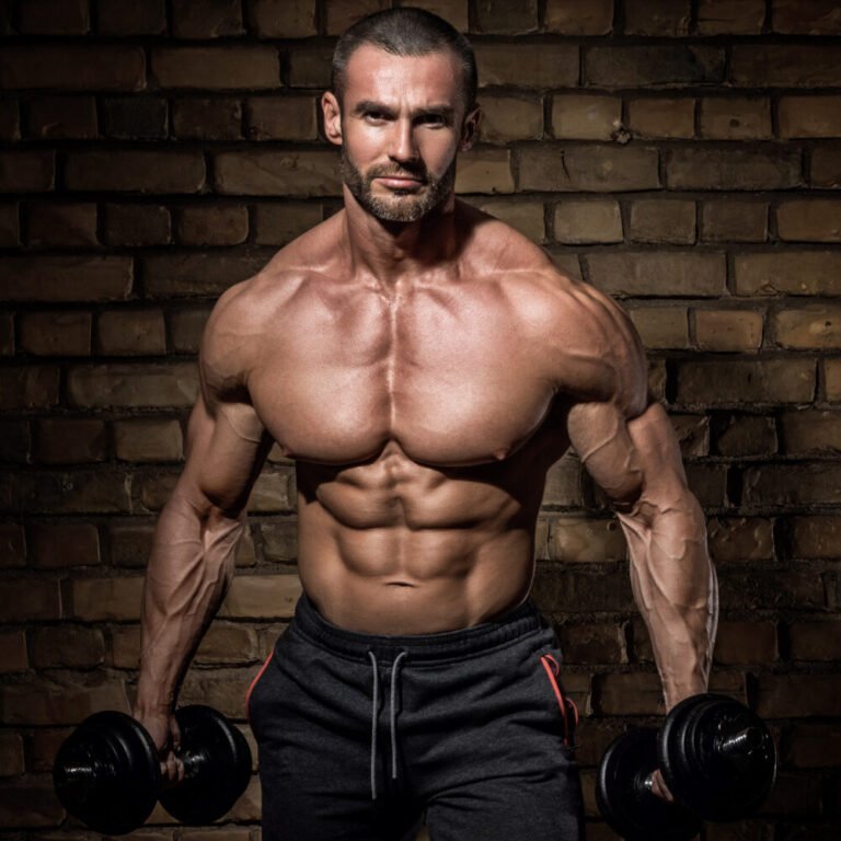7 Dumbbell Exercises For Traps: Build Stronger And Fuller Upper Back ...