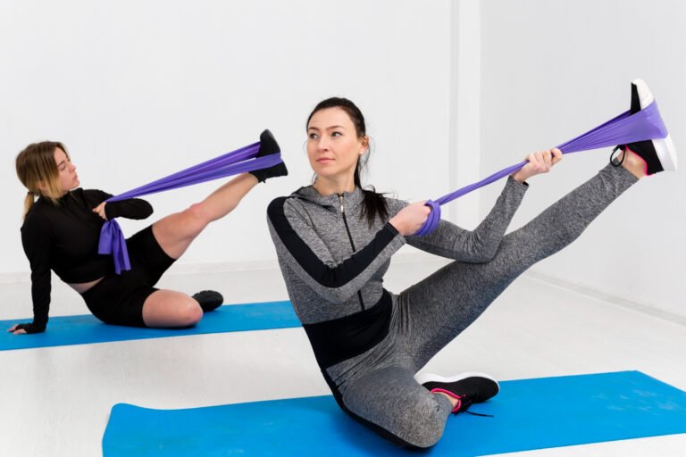 10 Must-Try Quadriceps Resistance Band Exercises For Toned Legs ...