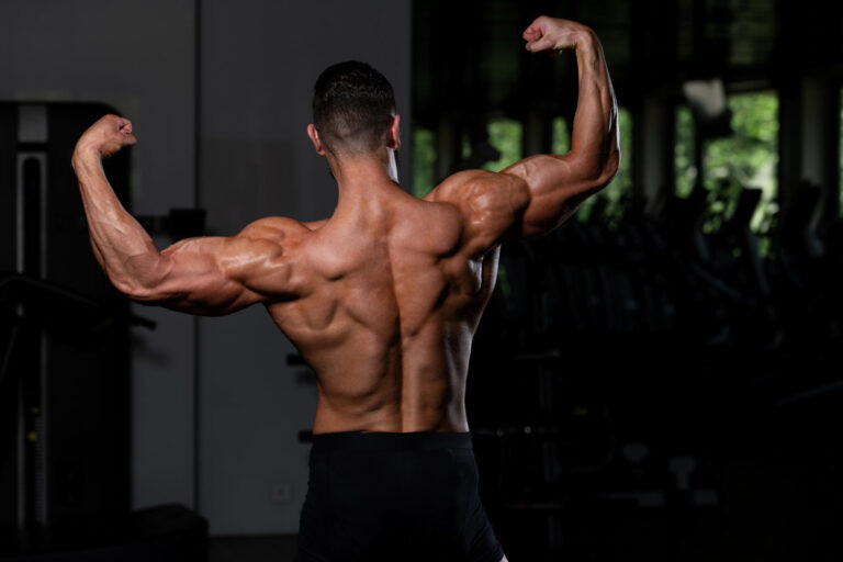 10 Lateral Exercises With Dumbbells That Will Sculpt Your Lats ...